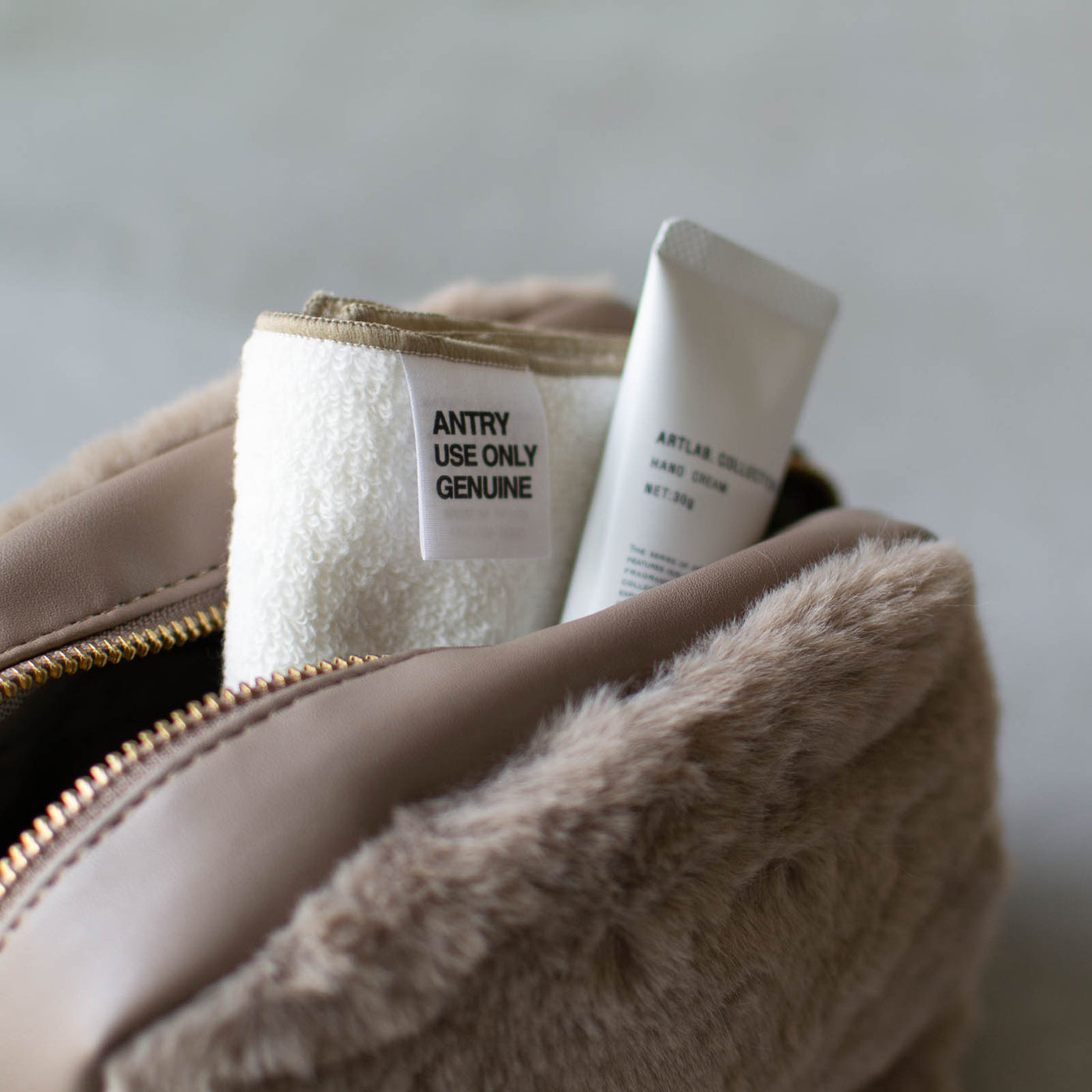 ANTRYオリジナル ミニハンドタオル — ANTRY USE ONLY GENUINE