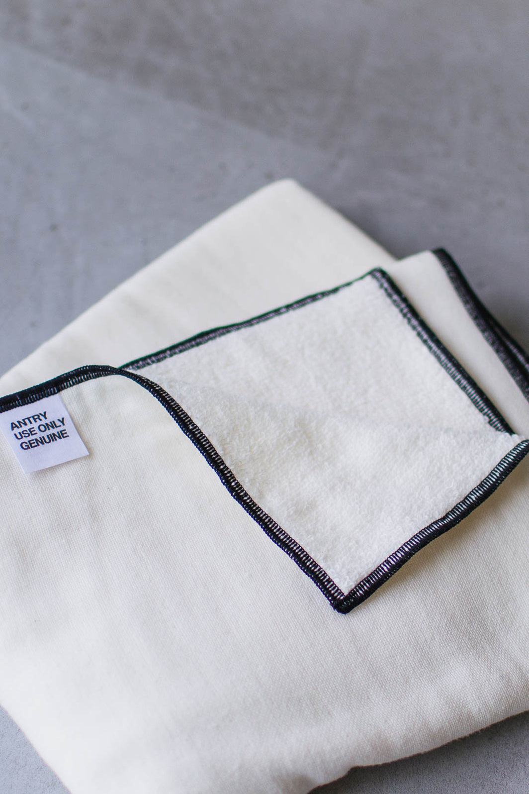 ANTRYオリジナル ミニバスタオル — ANTRY USE ONLY GENUINE